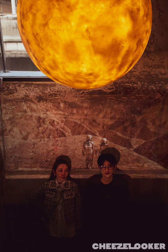 ชวนไปเช็คอิน "BLACKMOON" ROOFTOP BAR ย่านอารีย์ที่มีดวงจันทร์เป็นศูนย์กลาง!